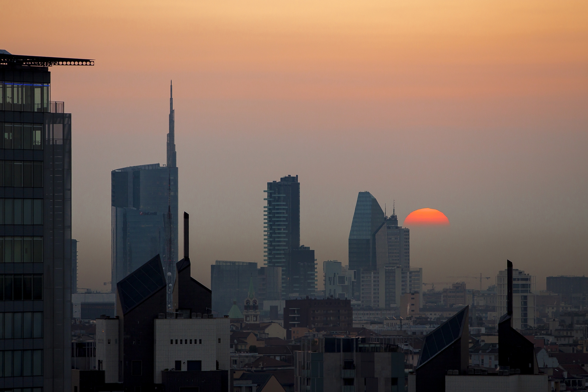 sunset_in_milan - Hotel VIU Milan